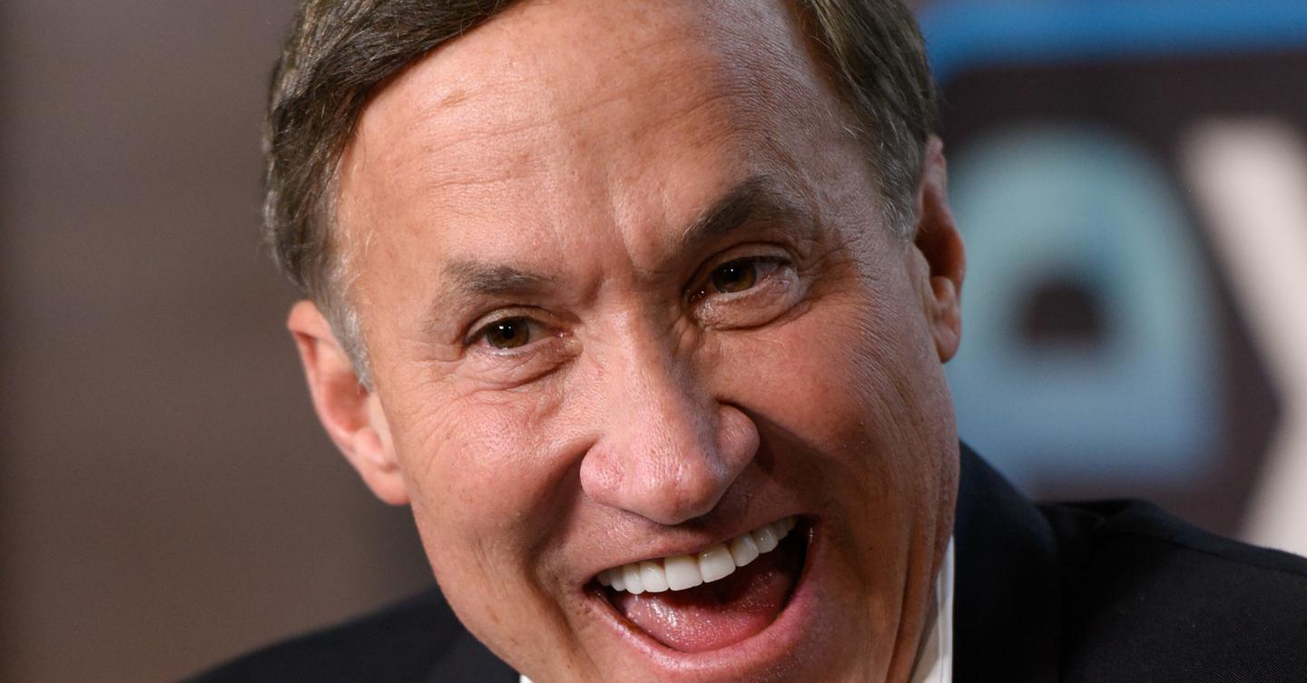 Terry Dubrow’s Face Is Causing Plastic Surgery Speculation — Details!