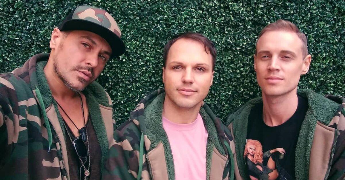 Who Are Derrick Barry's Boyfriends? Meet the 'Drag Race' Throuple