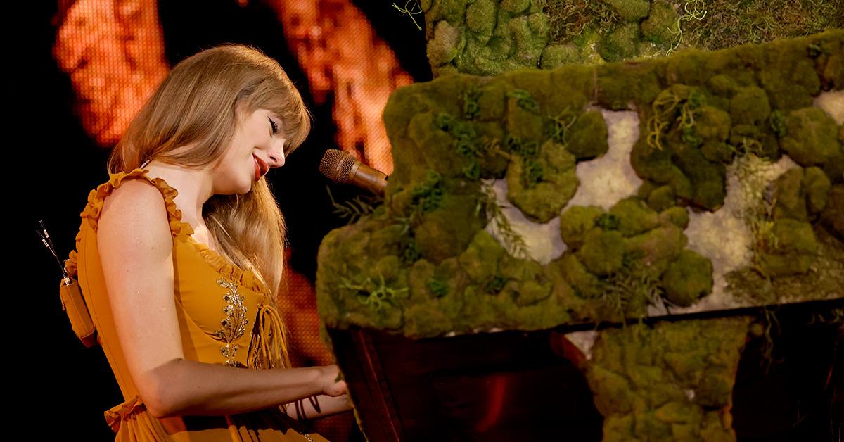 Who Is Taylor Swift's New "Speak Now" Vault Track "Timeless" Actually About? - TrendRadars