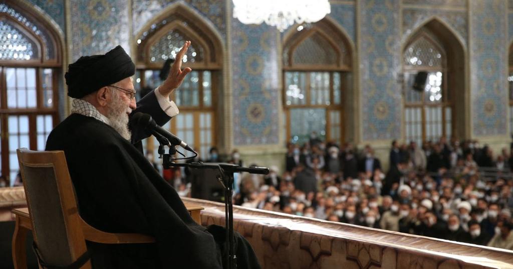 Why Did Obama Give Money to Iran? Explaining the Nuclear Deal