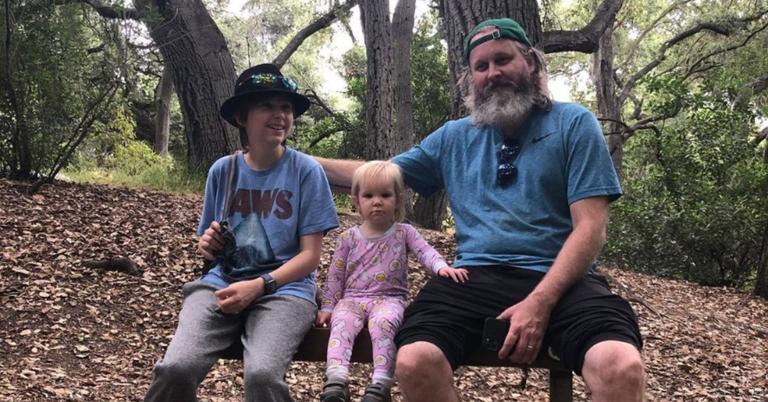 'Fatherhood' on Netflix Is a True Story About a Single Dad's Loss