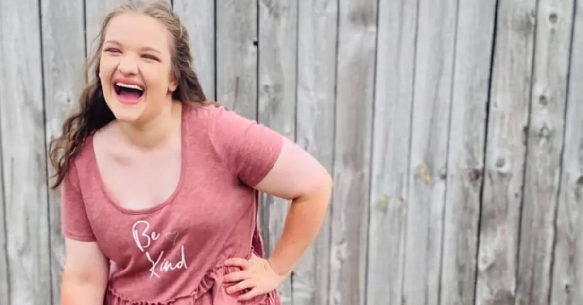 Details on the 'Return to Amish' Cast Instagrams