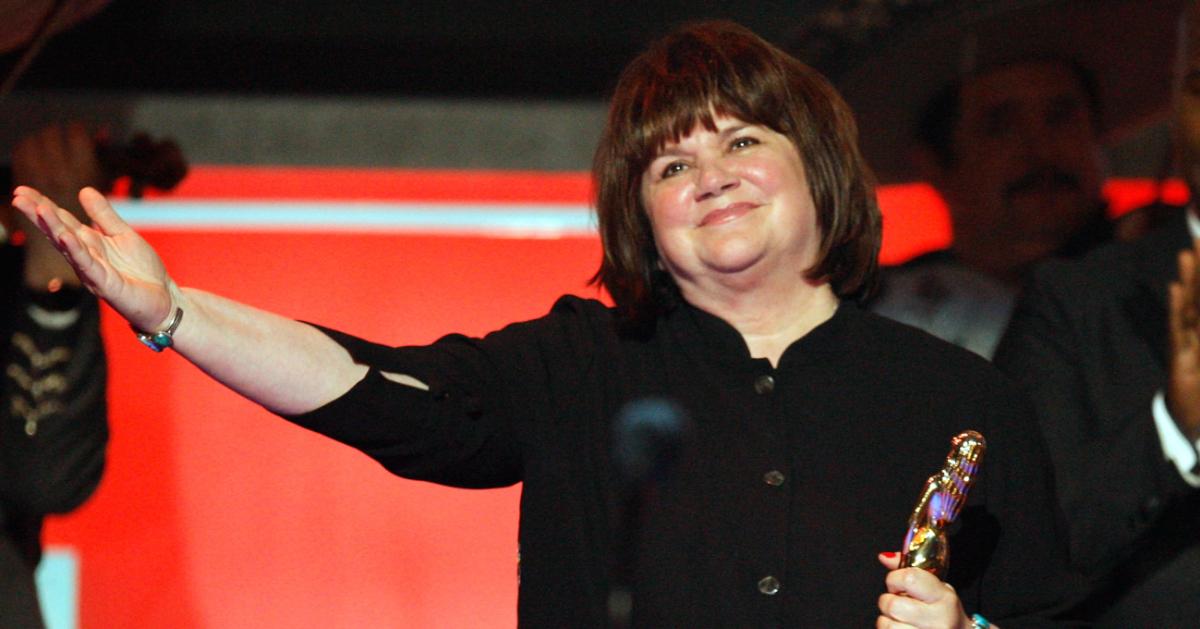 What Is the Meaning of Linda Ronstadt's "Long Long Time"?