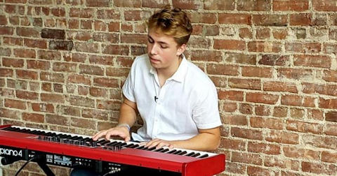 Louis "Louie" Knight on 'American Idol' Is an Early Standout to Watch