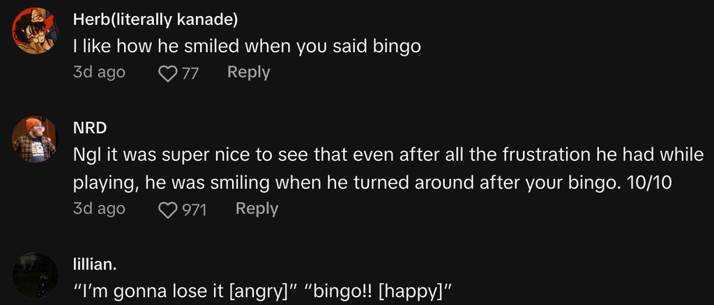 Girlfriend Plays Call of Duty Bingo While Boyfriend Games