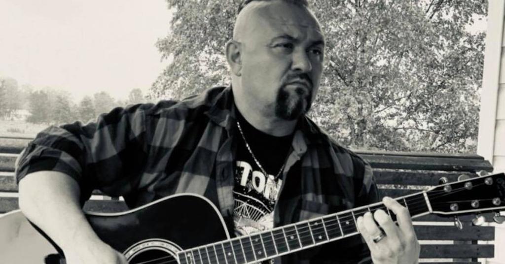 Who Is Johnny Cash's Real Grandson? Meet Thomas Gabriel Cash!