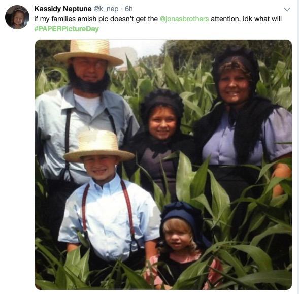 Funny Jonas Brothers Awkward Family Photos Spread Sparks a Ton of Memes