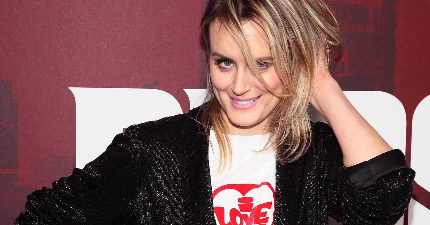 Who Is Taylor Schilling's Partner? Is She Dating? — Details