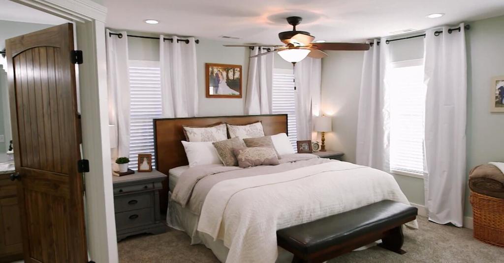 Joe and Kendra Duggar's House Sits Within View of His Parents' Place