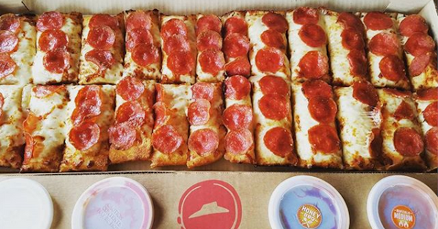 Pizza Hut's Big Dipper Pizza Is Back and We're Feelin' the Nostalgia