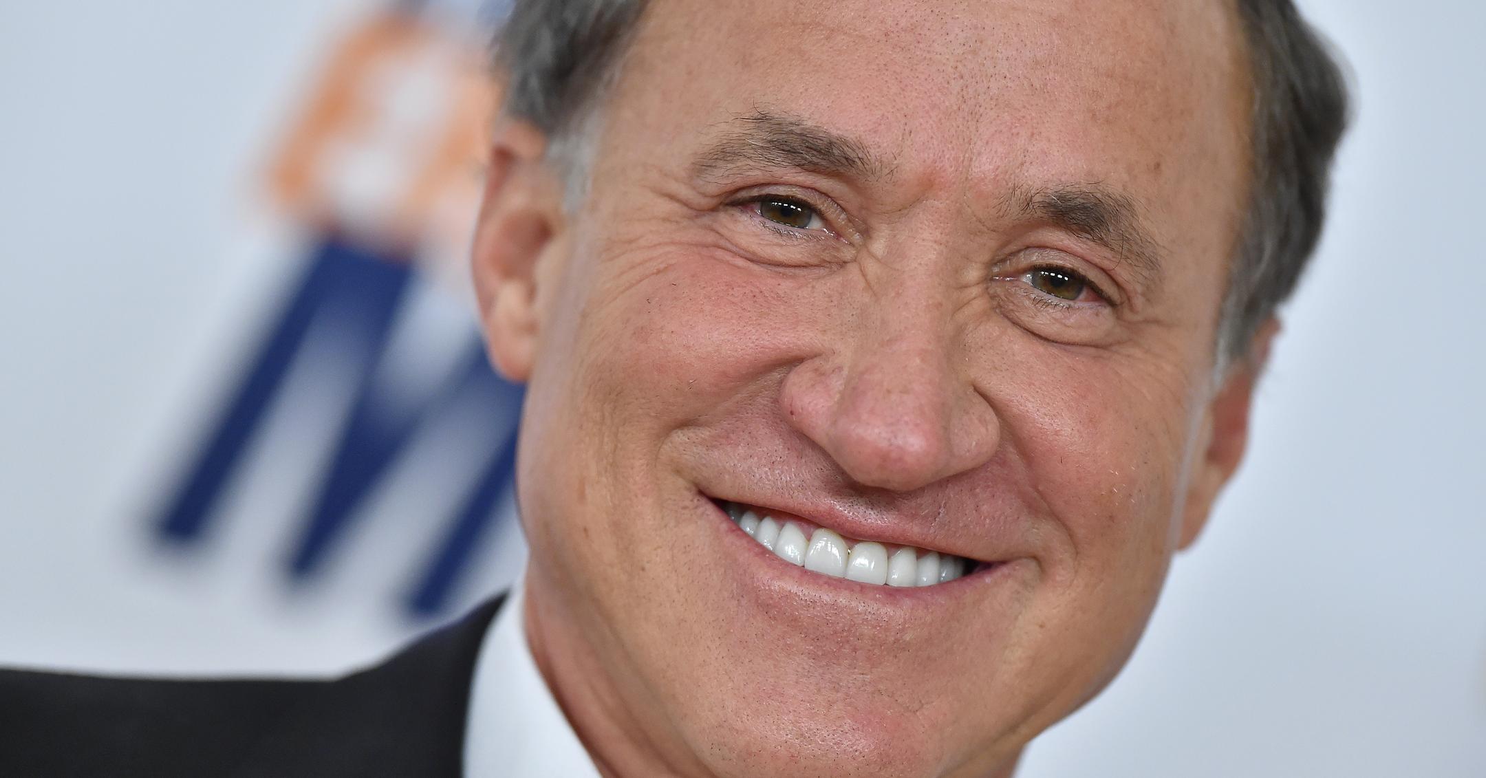 Terry Dubrow’s Face Is Causing Plastic Surgery Speculation — Details!