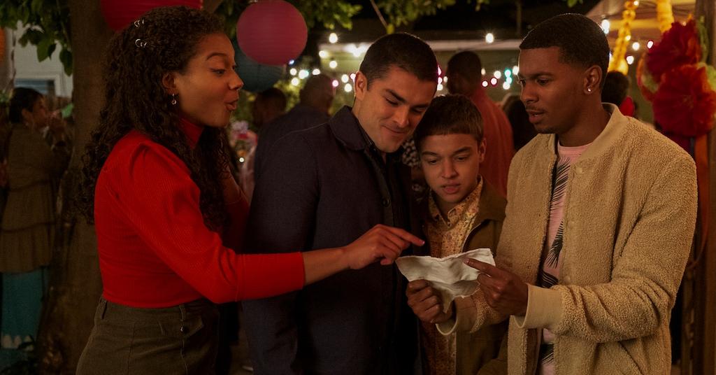 How Old Is the Cast of 'On My Block'? Details on The Actors' Ages