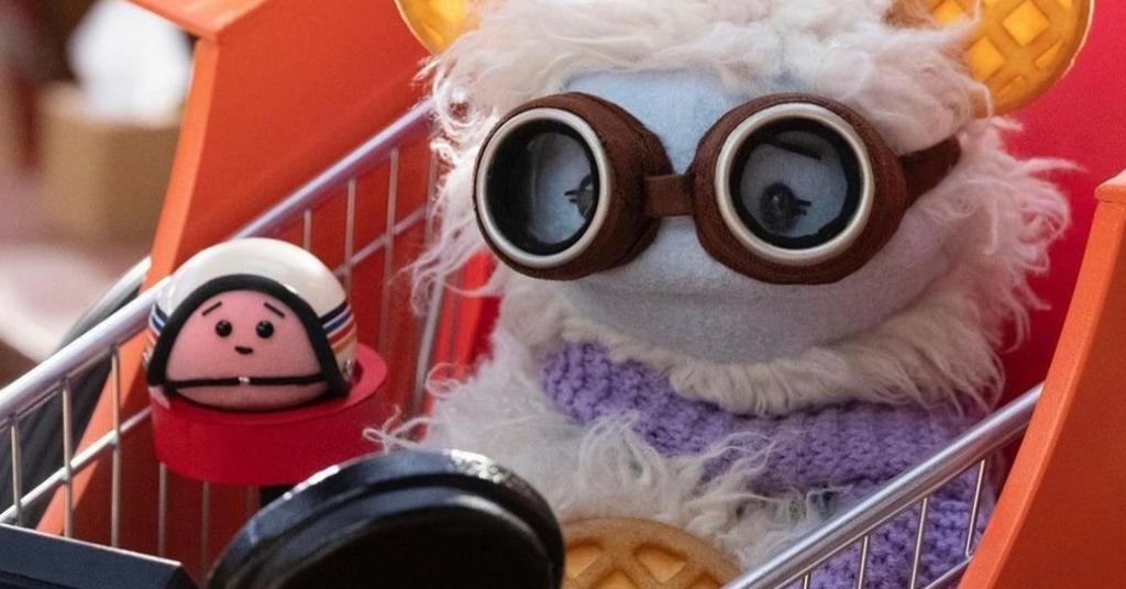 'Waffles + Mochi' Puppeteers: Info on Michelle Zamora and Russ Walko