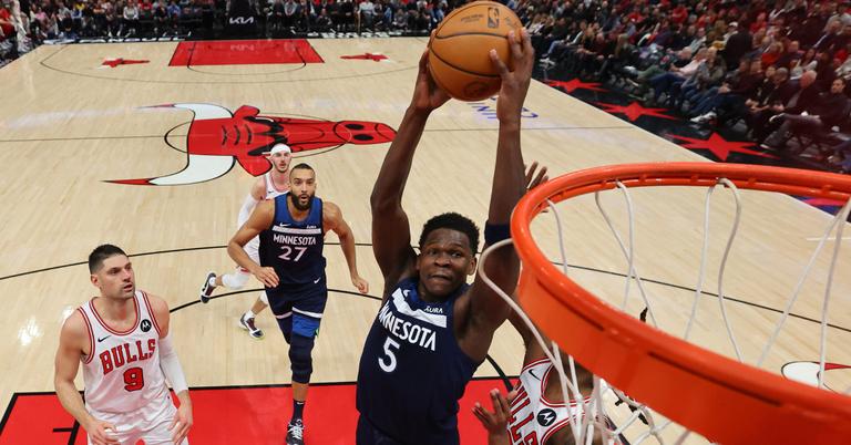 Is Anthony Edwards Michael Jordan's Son? Rumors Debunked