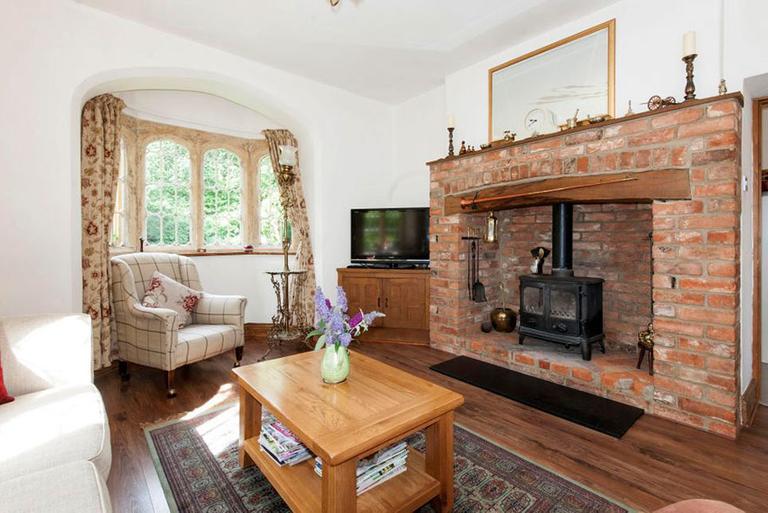 This Tiny Castle in England Is the House of Your Dreams