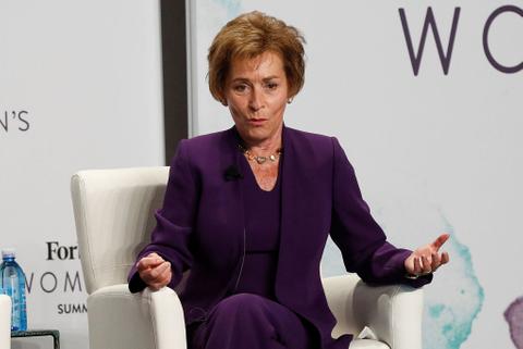 'Judge Judy' Announcer, Jerry Bishop, Has Died — Here's What to Know