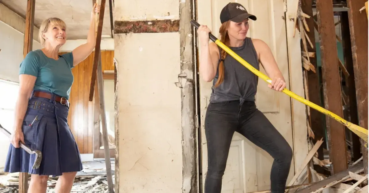 Good Bones: Mina and Karen's Relationship Now