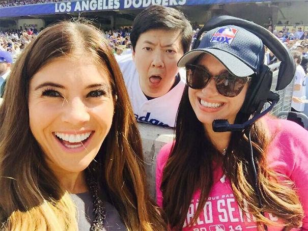 24 Celebrities Who Brilliantly Trolled Their Fans