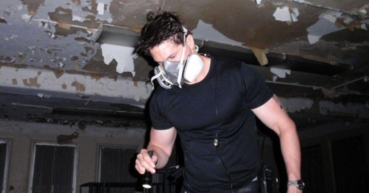 Why Does Zak From 'Ghost Adventures' Wear a Mask? The Answer Is Simple