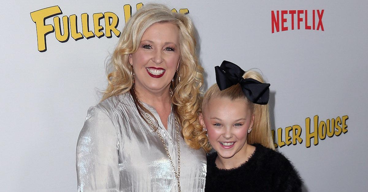 Who Are JoJo Siwa's Parents Jessalyn and Tom Siwa? Family Details
