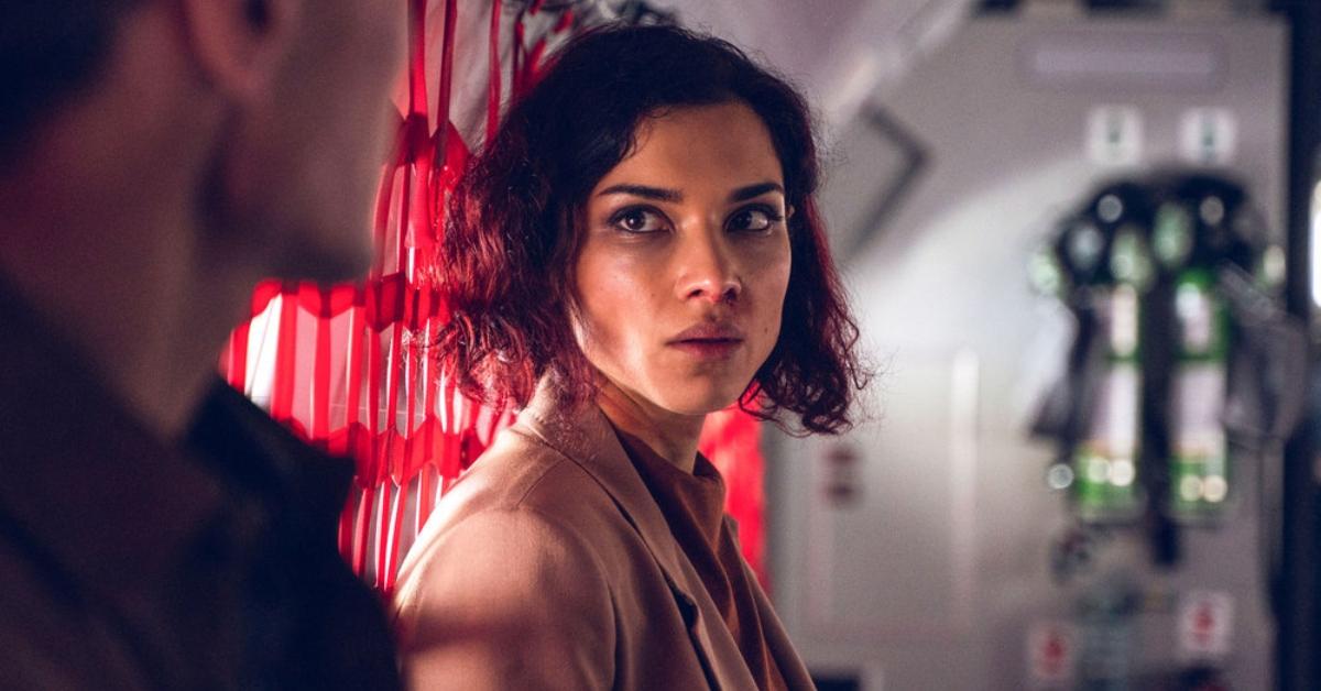 'Last Light' Star Amber Rose Revah on Mika's Intense Fight Scenes ...