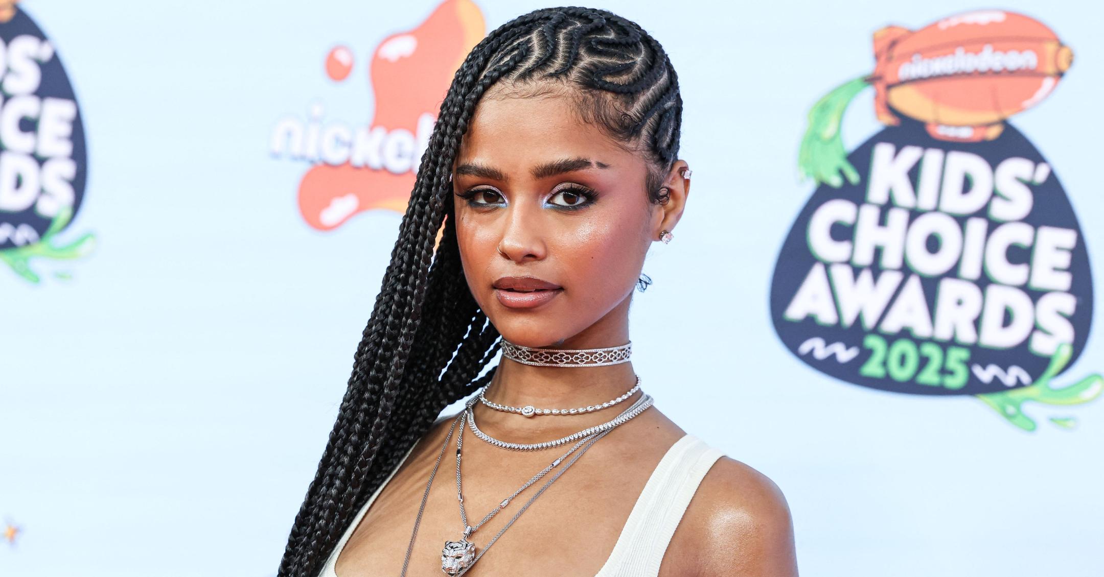 Tyla Shocks Fans By Being Carried out of a Venue in Brazil
