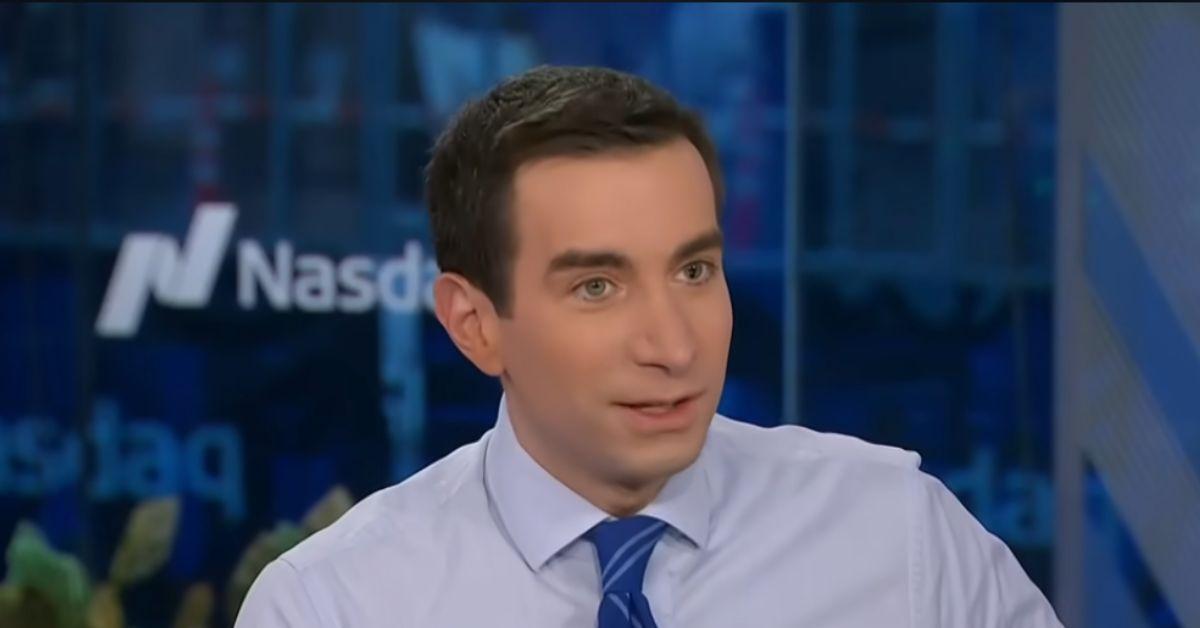 What Happened to Andrew Ross Sorkin’s Eye?