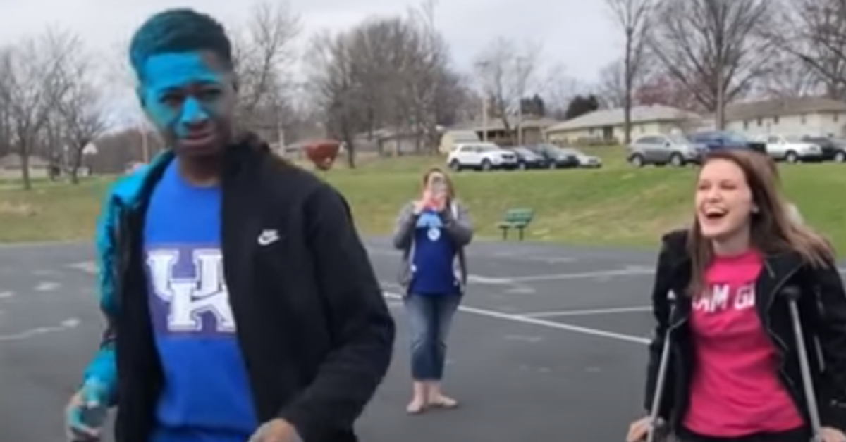 These Gender Reveal Party Disasters Are Another Reason Why They're Lame