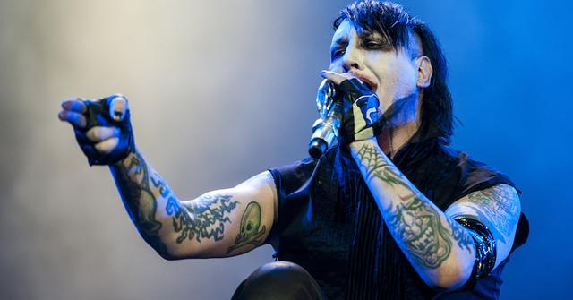 Singers Yelling at Fans — Concert Meltdowns and Flip-Outs