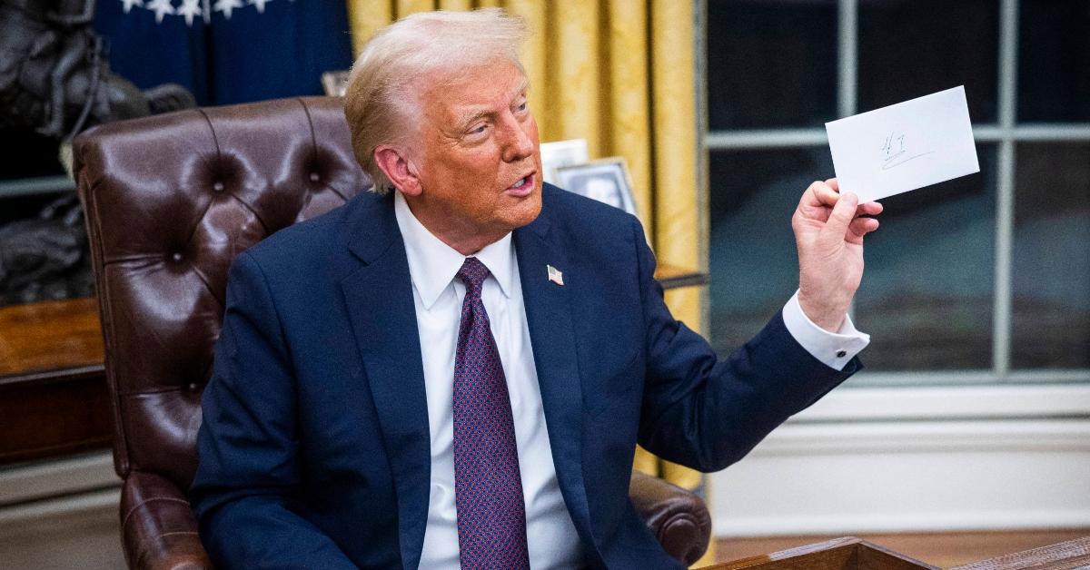 Some Federal Employees Cannot Have Pronouns in Email Signatures