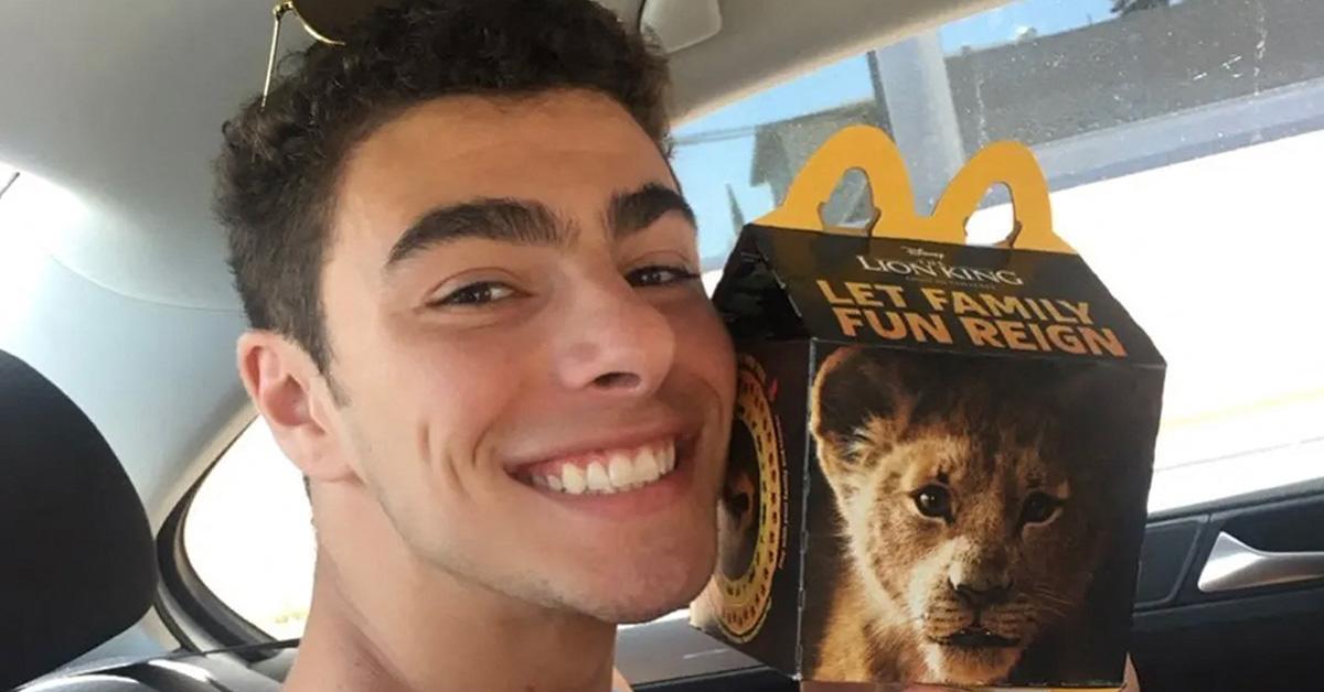 Why Are People Sharing Alibis for Luigi Mangione?