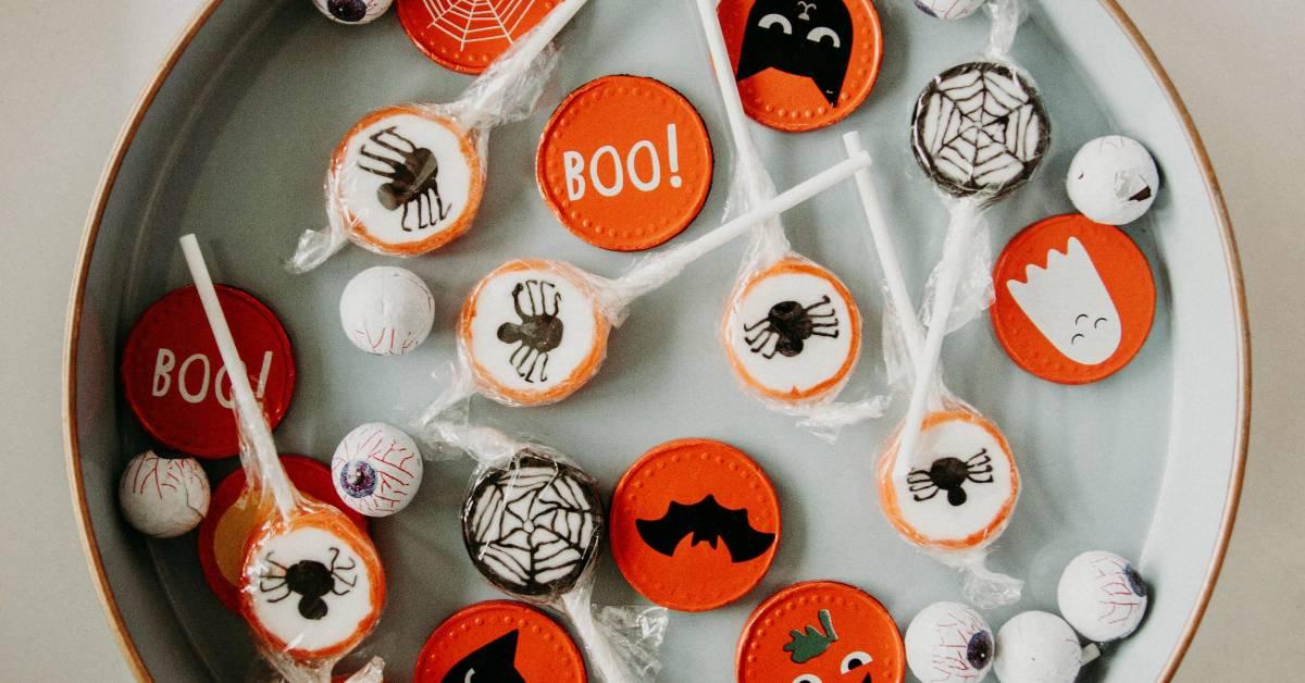 What to Do With the Extra Halloween Candy You Didn’t Give Away