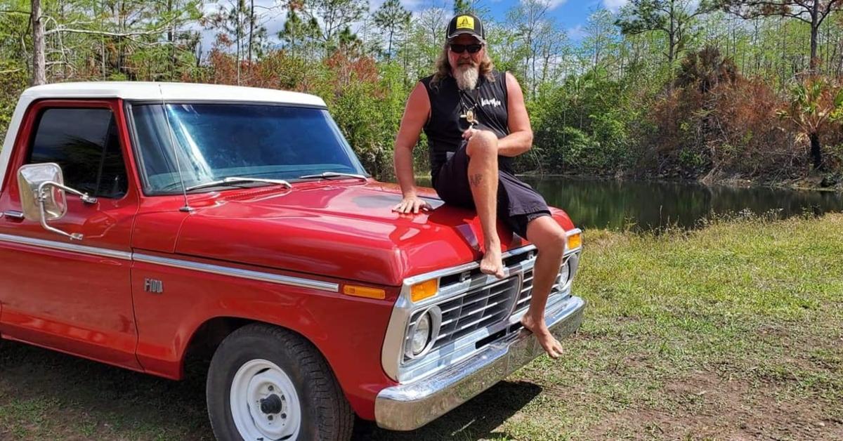 What Happened to Dusty's Leg on 'Swamp People'?