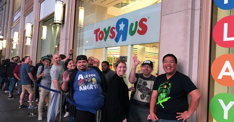Is Toys "R" Us Reopening? New Owners Help Toy Giant Get Running Again