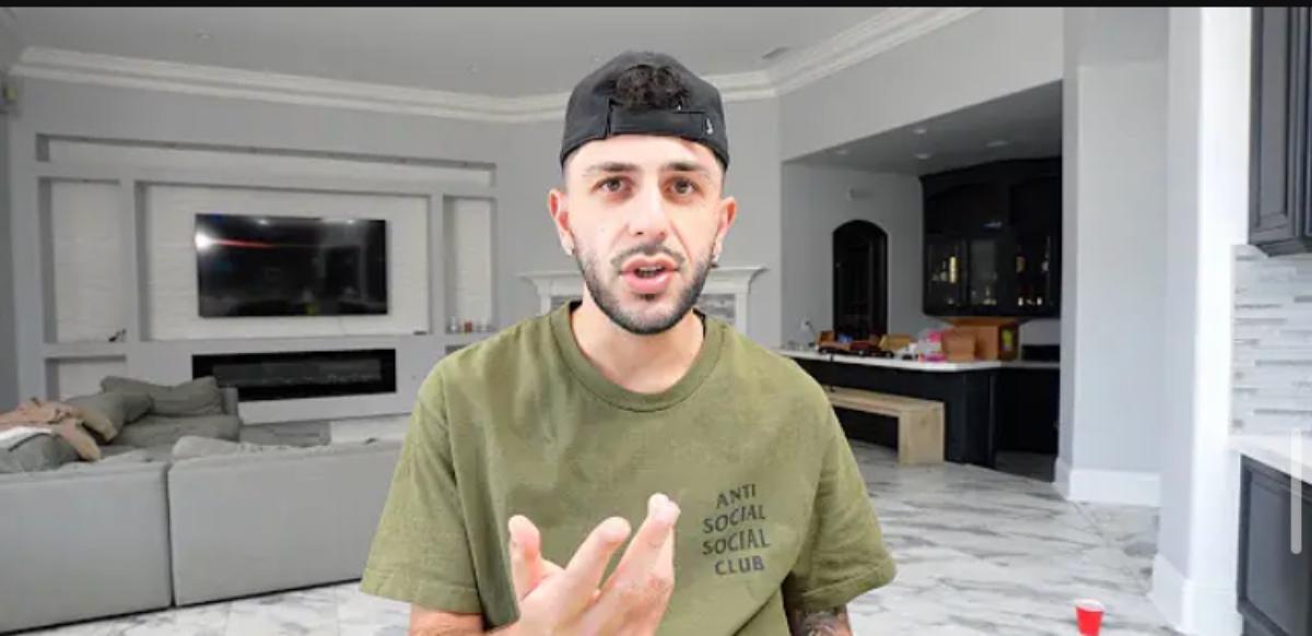 Here's What Happened to YouTuber Brawadis After Viral Starbucks Moment