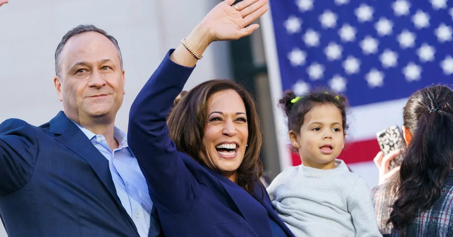 What’s Wrong With Kamala Harris' Neck? People Are Worried — Details