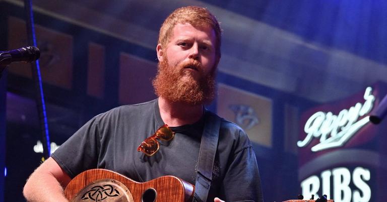 Why Did Oliver Anthony Get Divorced? "Scornful Woman" Gives a Hint