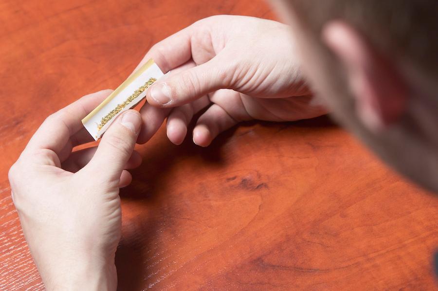 Is It Normal To Twitch While High On Weed | The Tube