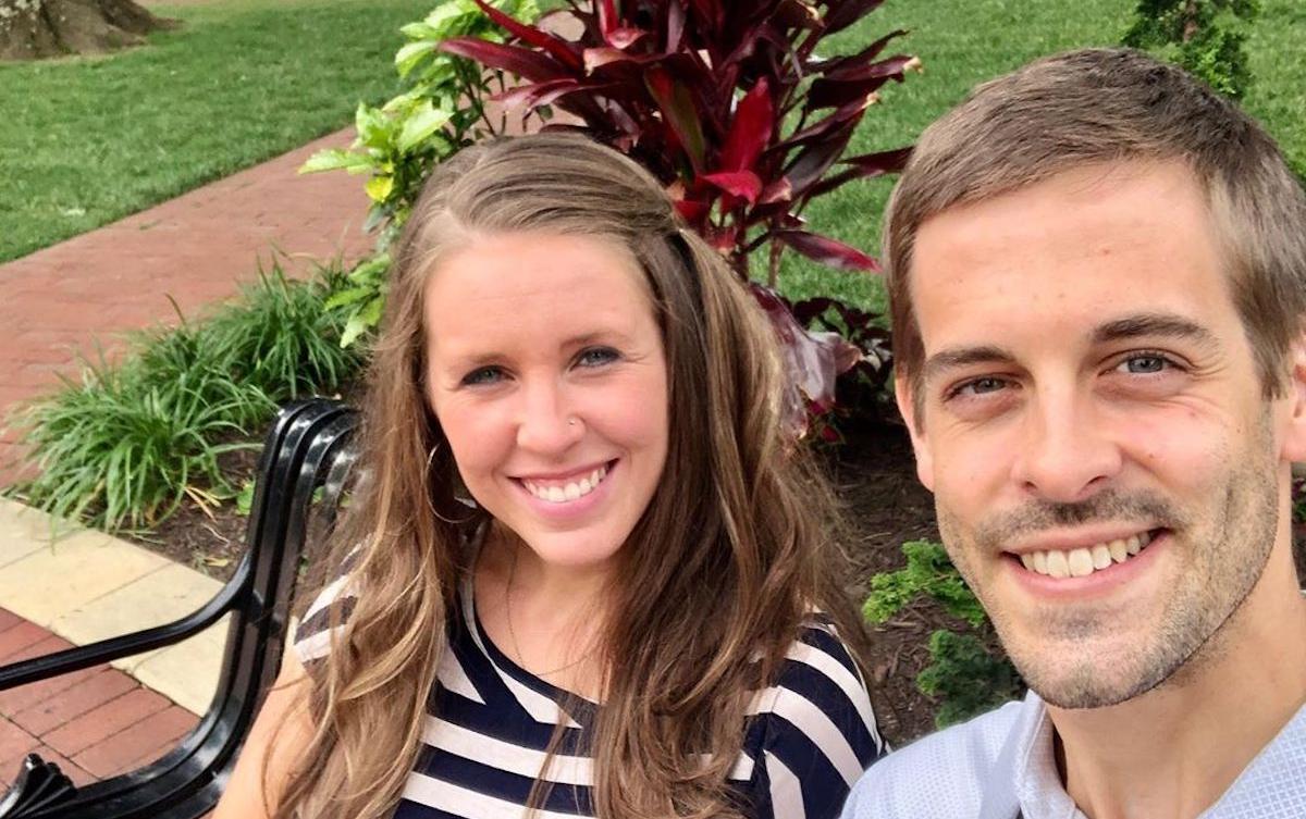 Jill Duggar Dishes on Her Nose Ring, Wearing Pants, & Drinking Alcohol