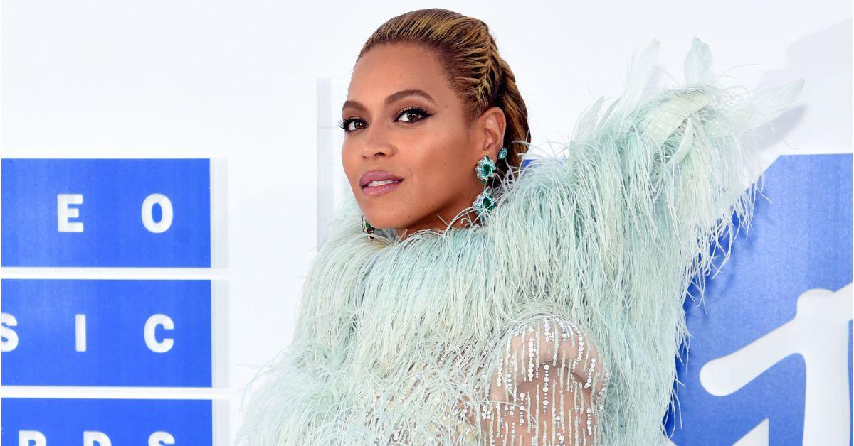 The Best Fan Tweets About Beyoncé's 'Renaissance'