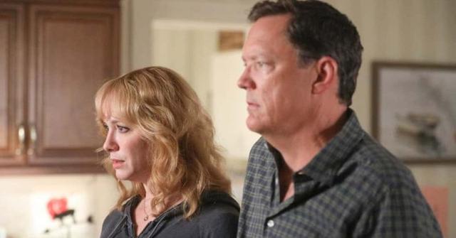 Do Beth and Rio End up Together in 'Good Girls'? EPs Tease "Love Story ...