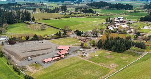 Booking Roloff Farms as a Wedding Venue? Here's What It Costs