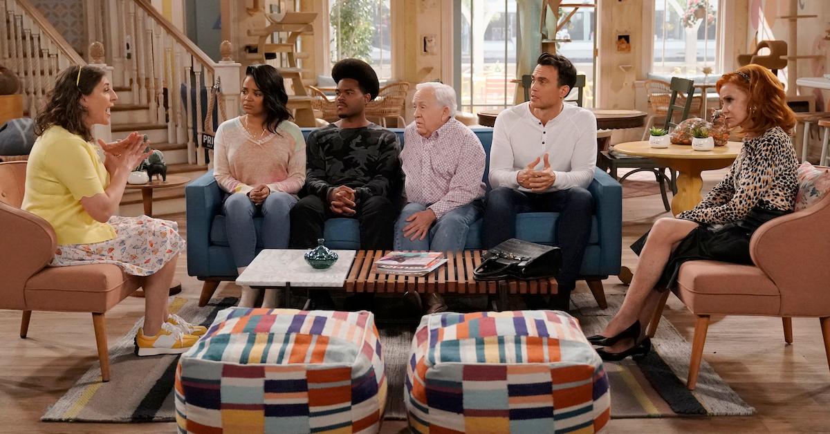 Jack McBrayer's 'Call Me Kat' Appearance Has Fans Talking