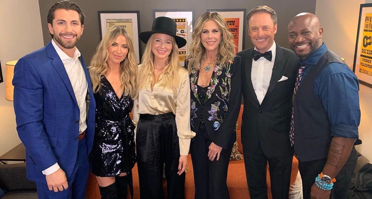 What Is Jewel Doing Now? 2020 Update on Singer