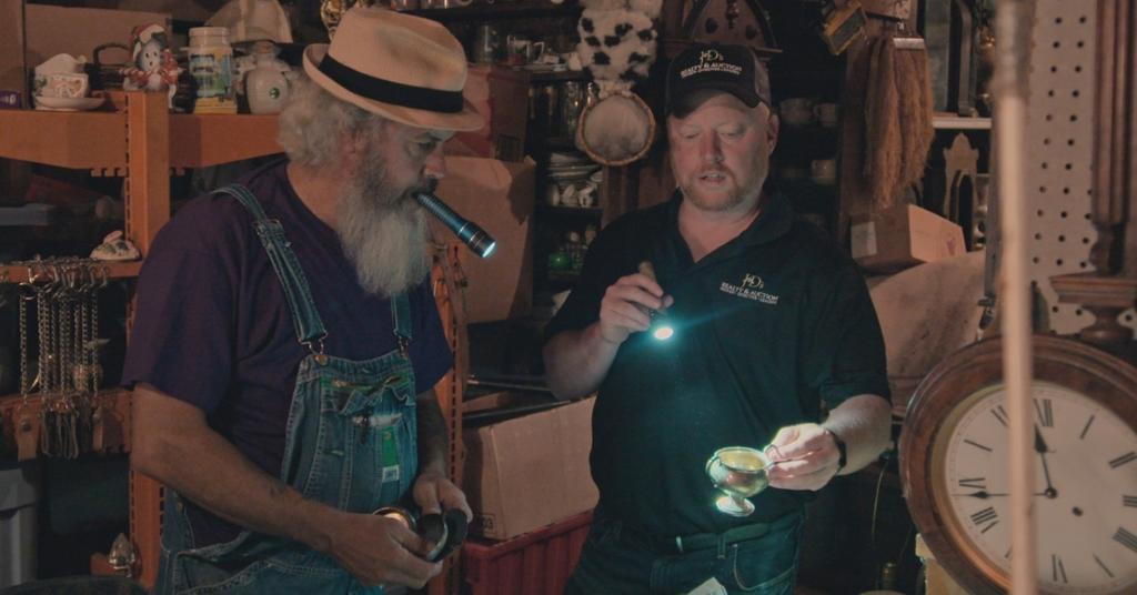 Who Hosts the Radio Show 'Swap Shop'? It Started on the Radio Before ...