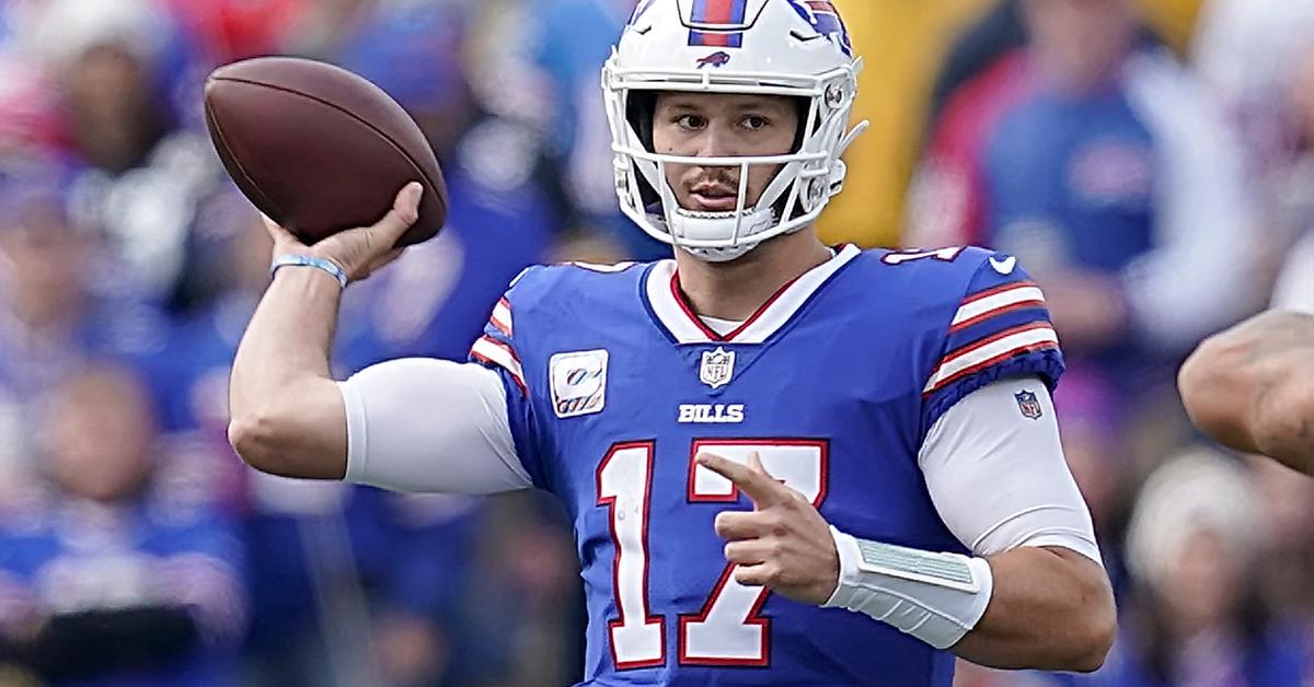 Josh Allen Suffers Through a Scary Nose Injury