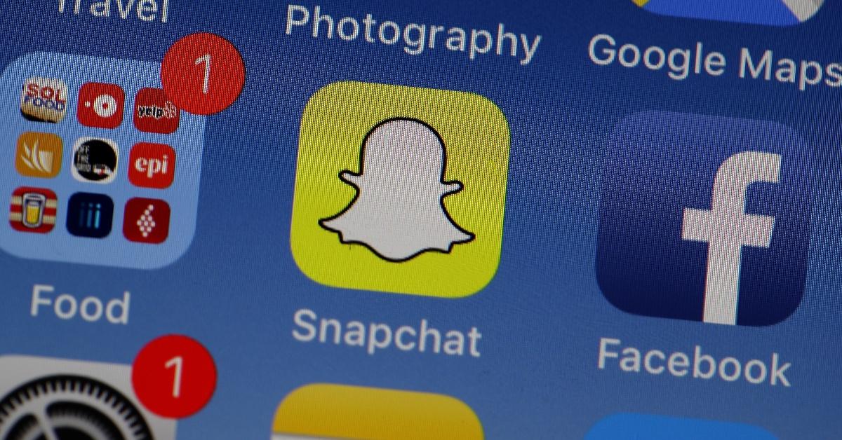 Here's How You Can Turn off Those Annoying Snapchat Friend Suggestions