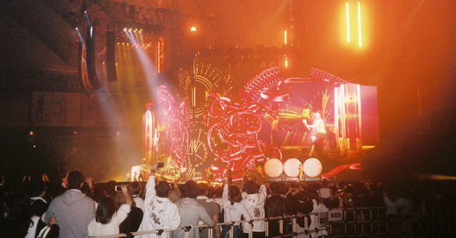 Here's What It's Like on Taylor Swift's "Reputation" Tour (EXCLUSIVE)