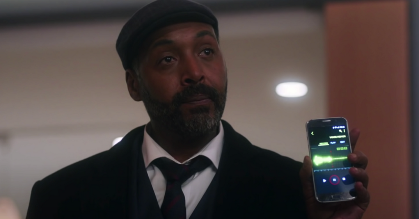Is Joe West Leaving 'The Flash'? Fans Worry After "So Long and Goodnight"