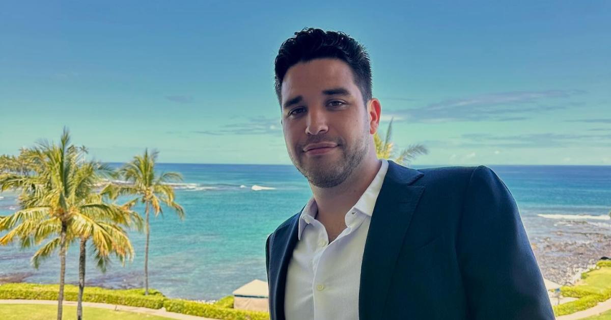 Bachelorette Contestant Devin Strader Once Had a Restraining Order ...